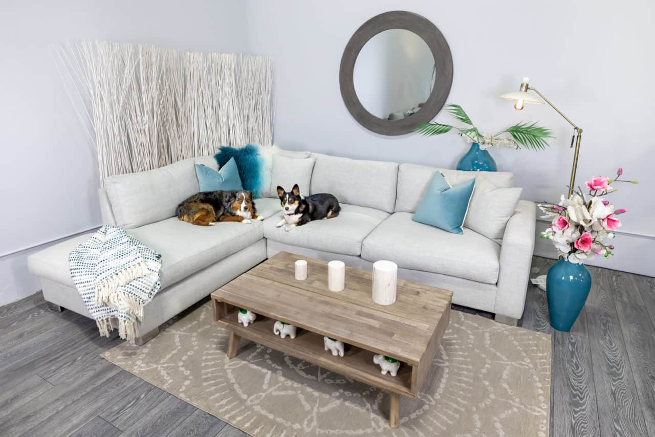 Arranging Your Living Room Furniture for Entertaining